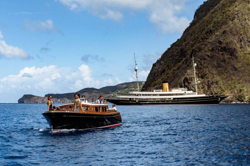 About - Nero Yacht